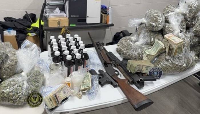 Gang-Related Narcotics Bust-Detroit Police - Motor City 911